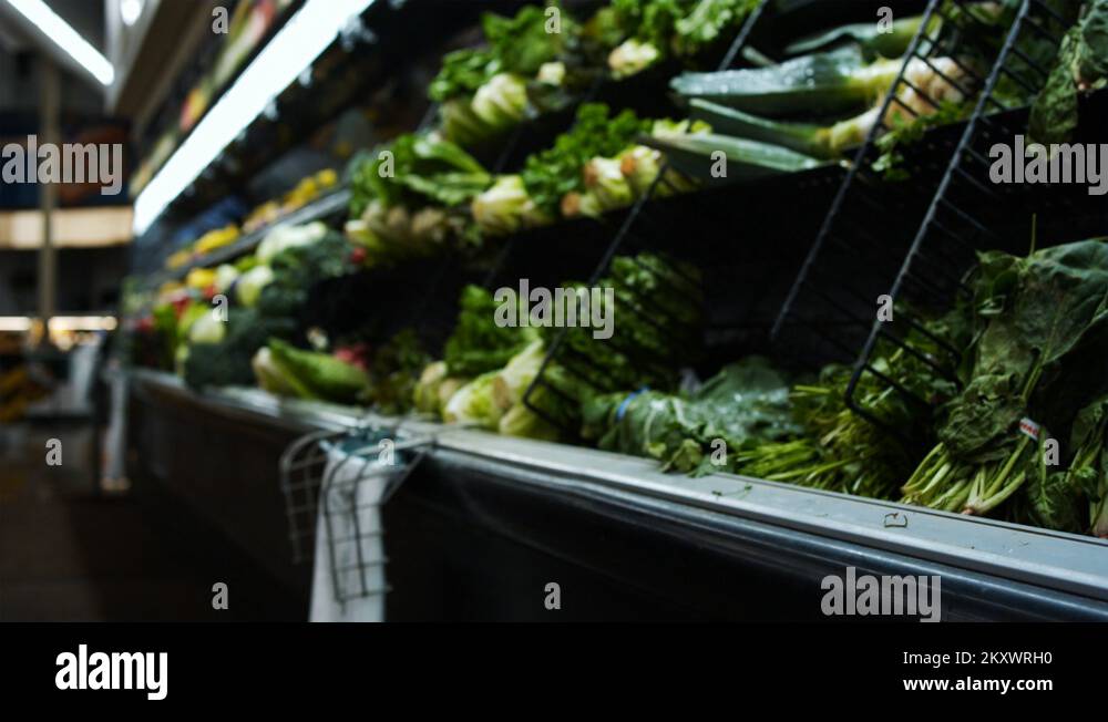 Produce aisle Stock Videos & Footage - HD and 4K Video Clips - Alamy