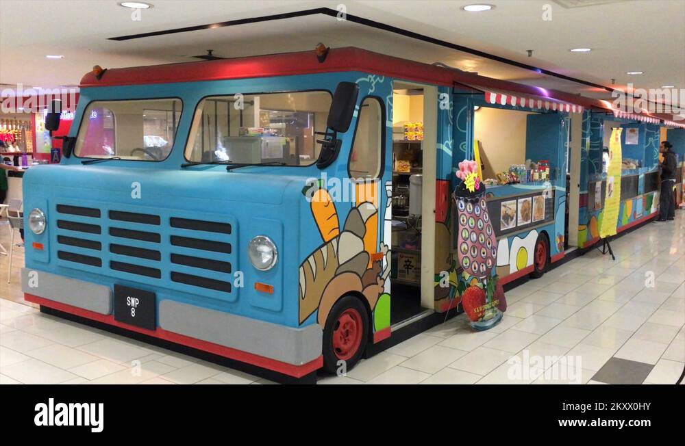 Cafe bus Stock Videos & Footage - HD and 4K Video Clips - Alamy