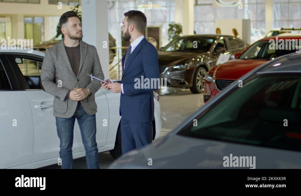Salesman and client Stock Videos & Footage - HD and 4K Video Clips - Alamy