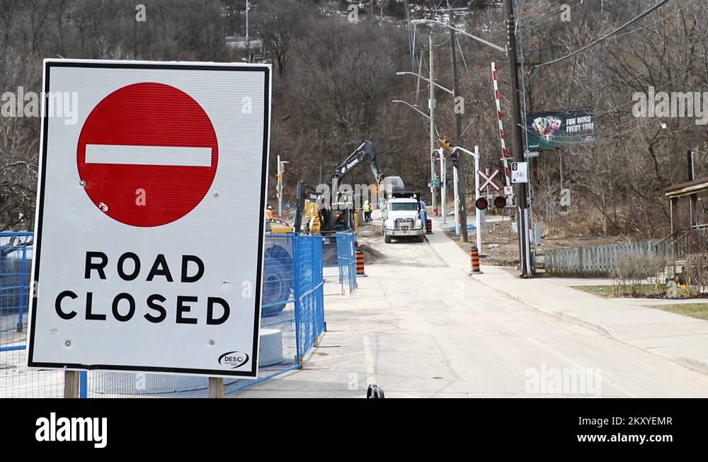 Road closure construction workers Stock Videos & Footage - HD and 4K ...