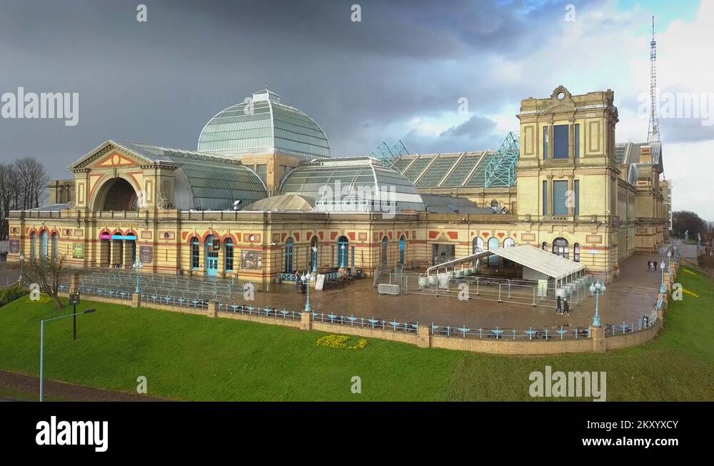 Alexandra palace park Stock Videos & Footage - HD and 4K Video Clips ...