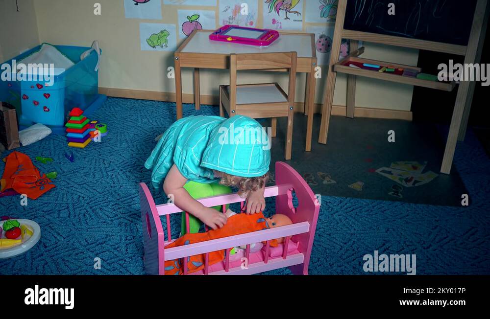 Lay doll Stock Videos & Footage - HD and 4K Video Clips - Alamy