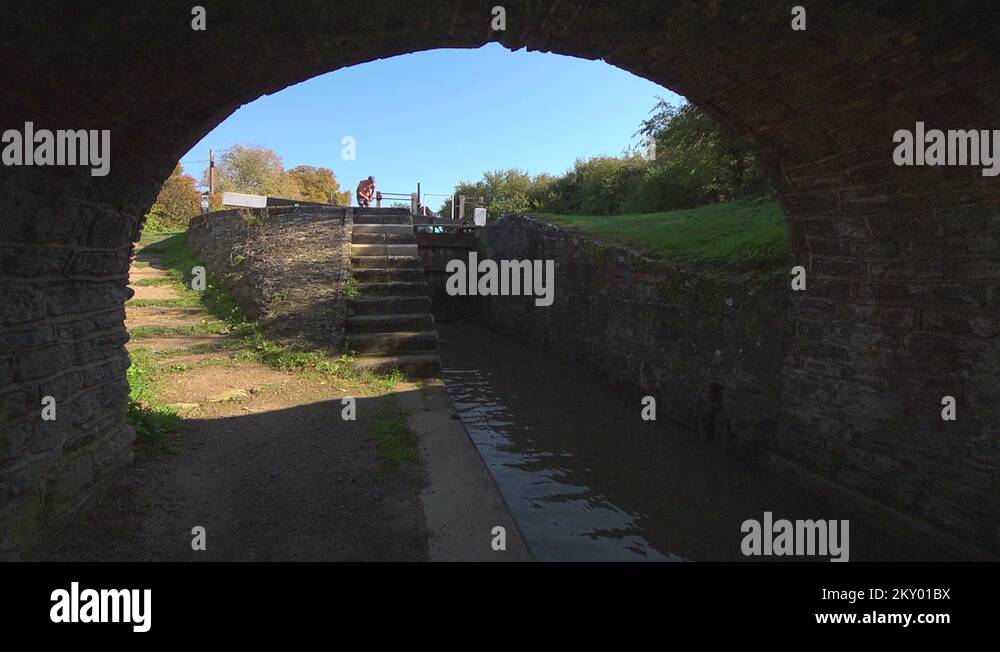Canal lock sluice gates Stock Videos & Footage - HD and 4K Video Clips ...