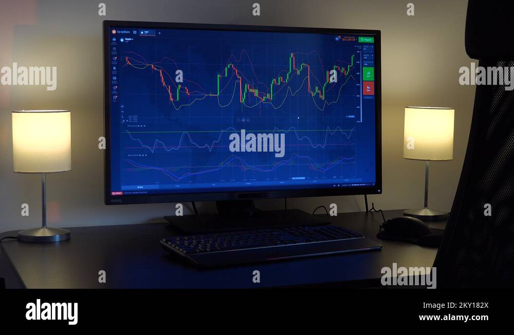 Dimly lit empty room Stock Videos & Footage - HD and 4K Video Clips - Alamy