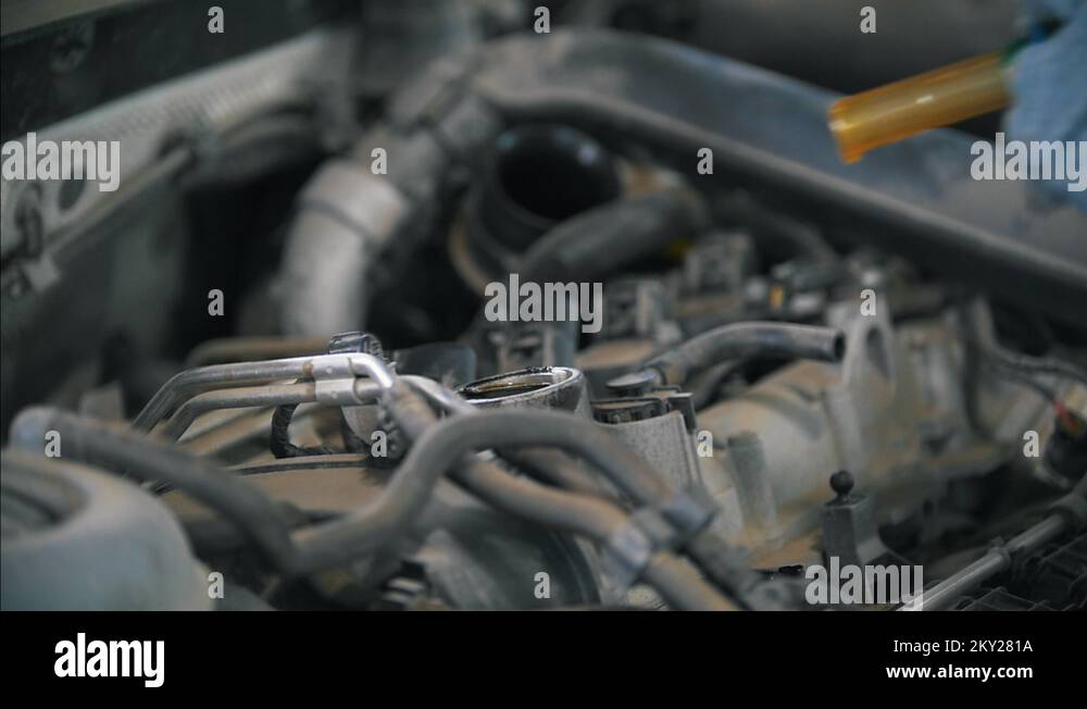 Engine balance Stock Videos & Footage - HD and 4K Video Clips - Alamy
