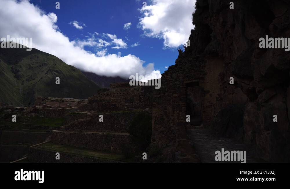 Blue inca Stock Videos & Footage - HD and 4K Video Clips - Alamy