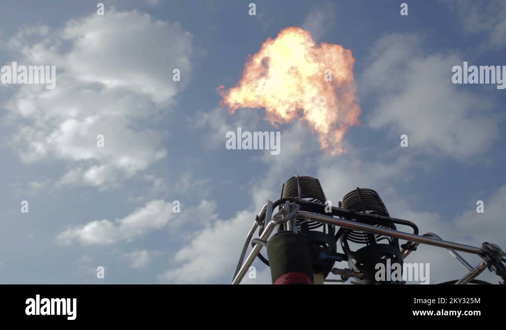 Experience the globe with ballon Stock Videos & Footage - HD and 4K ...