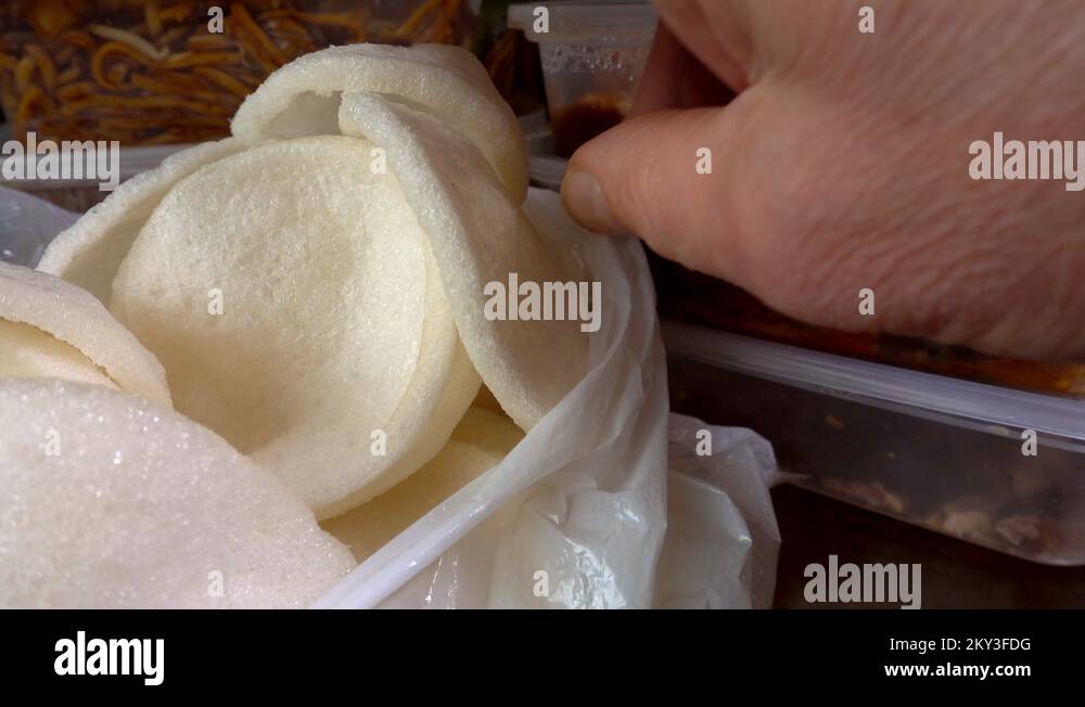 Crackers packet Stock Videos & Footage - HD and 4K Video Clips - Alamy