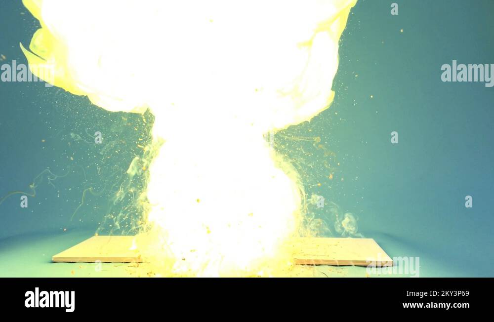 Exothermic chemical reaction Stock Videos & Footage - HD and 4K Video ...