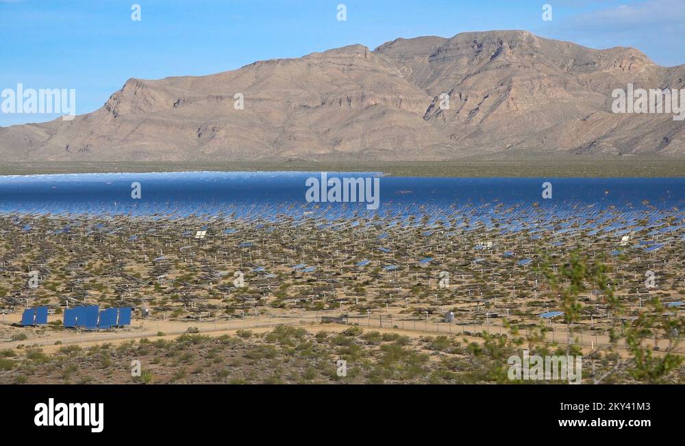 Ivanpah plant turbine Stock Videos & Footage - HD and 4K Video Clips ...