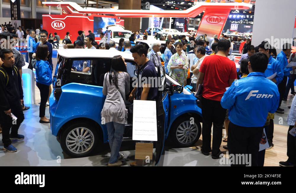 Electric car display automobile Stock Videos & Footage - HD and 4K ...