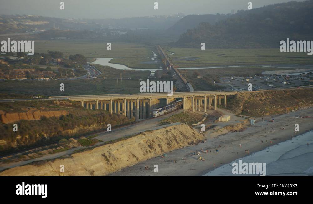 Amtrak passenger train Stock Videos & Footage - HD and 4K Video Clips ...