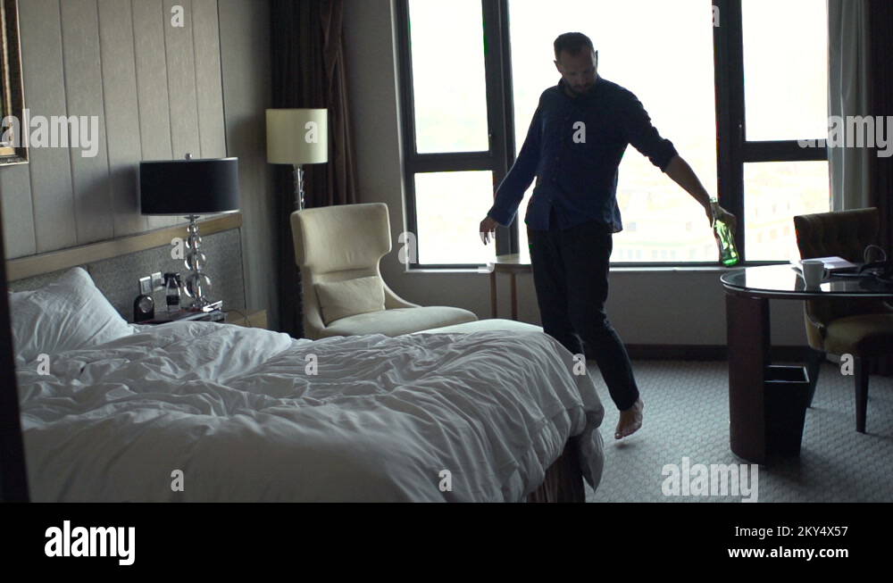 Drunk man falling Stock Videos & Footage - HD and 4K Video Clips - Alamy