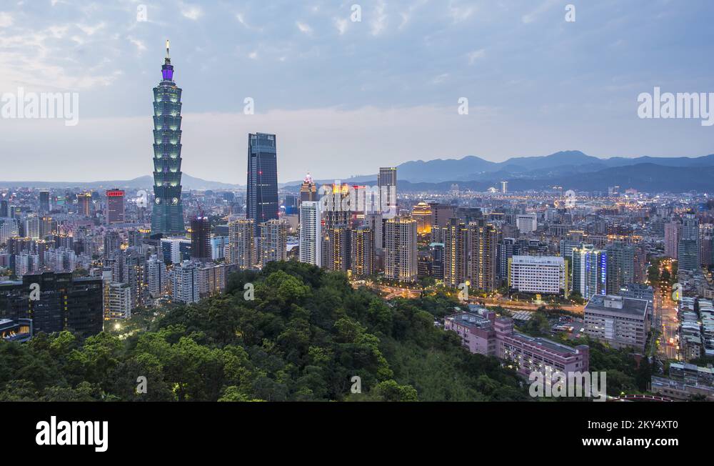 Taipei xinyi district building Stock Videos & Footage - HD and 4K Video ...