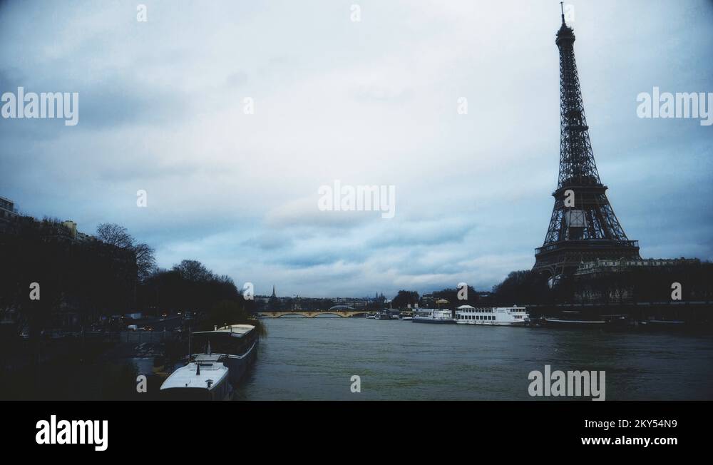 Flooding in france Stock Videos & Footage - HD and 4K Video Clips - Alamy