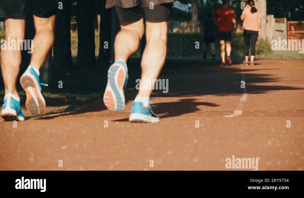 Marathon racers Stock Videos & Footage - HD and 4K Video Clips - Alamy