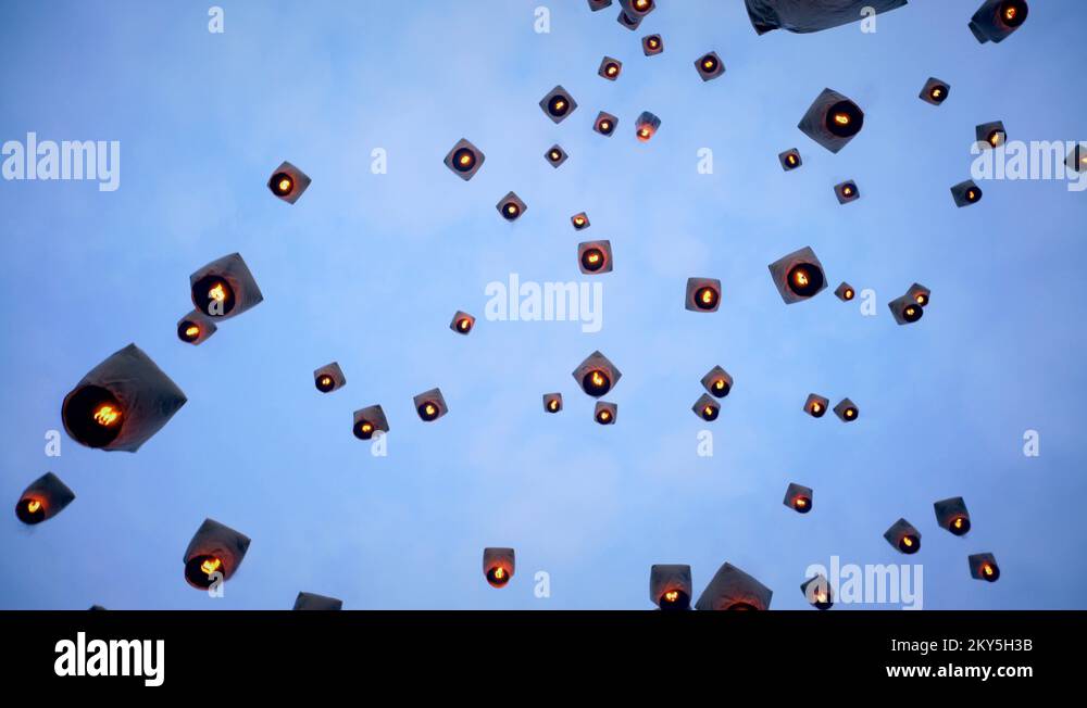 4K Many asian fire lanterns launching. Chinese new year sky lantern ...