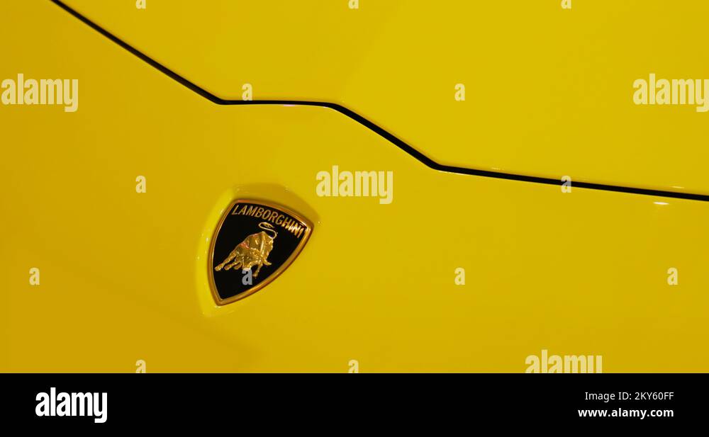 Aventador logo Stock Videos & Footage - HD and 4K Video Clips - Alamy