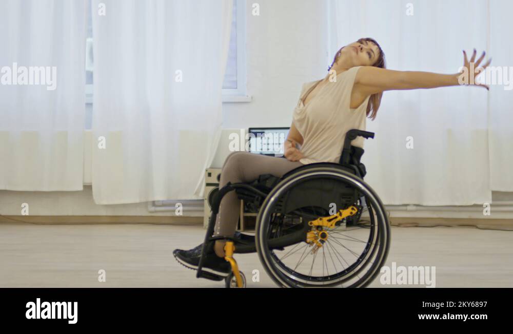 Learning disability wheelchair female Stock Videos & Footage - HD and ...