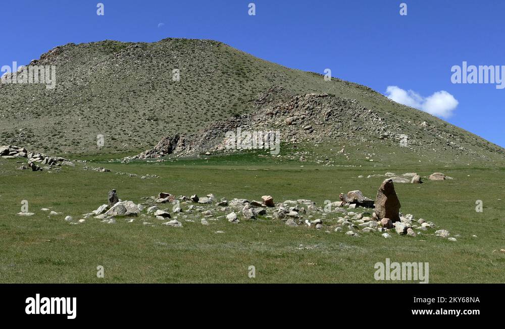 Kheregsuurs (ancient burial structures) in the Mongolian steppe Stock ...