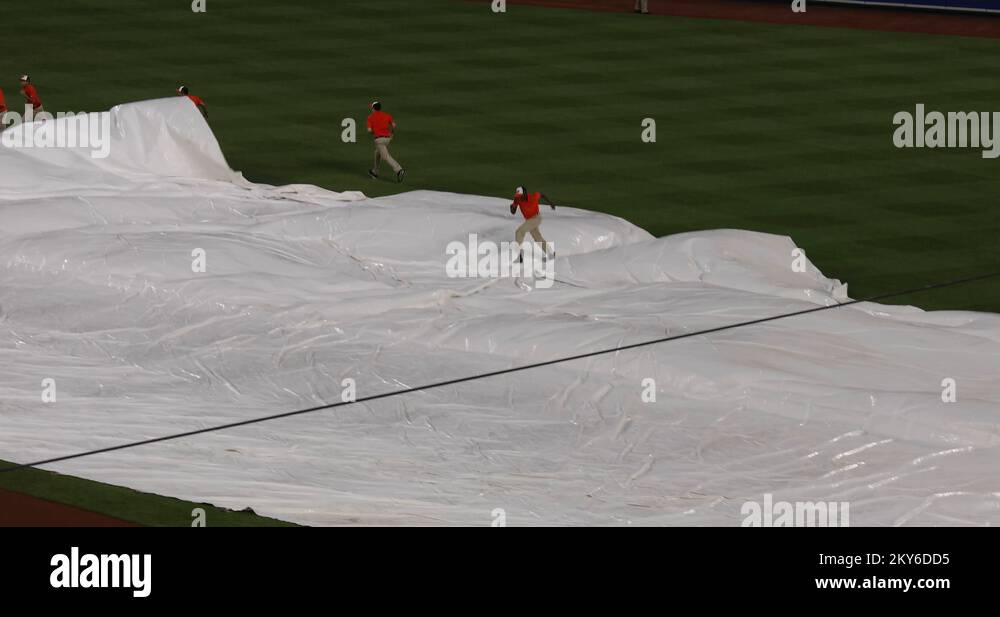 Rain delay Stock Videos & Footage - HD and 4K Video Clips - Alamy