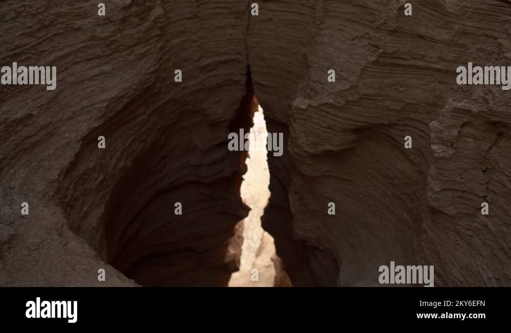 Deep chasm east Stock Videos & Footage - HD and 4K Video Clips - Alamy