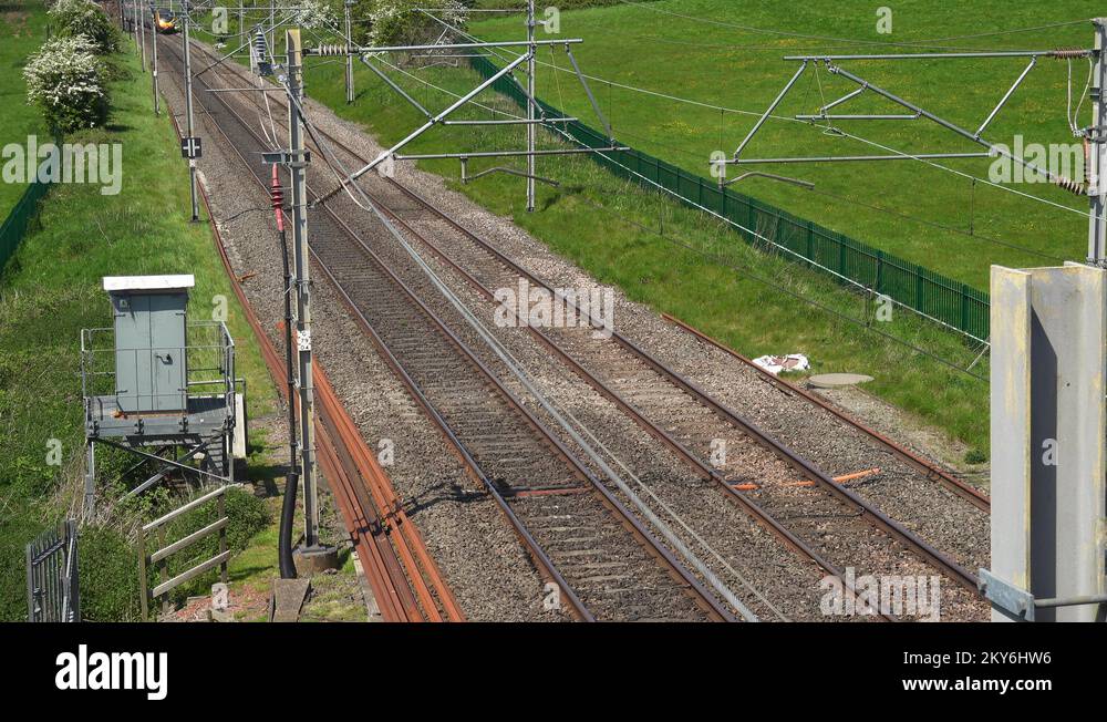 Electric tilting train Stock Videos & Footage - HD and 4K Video Clips ...