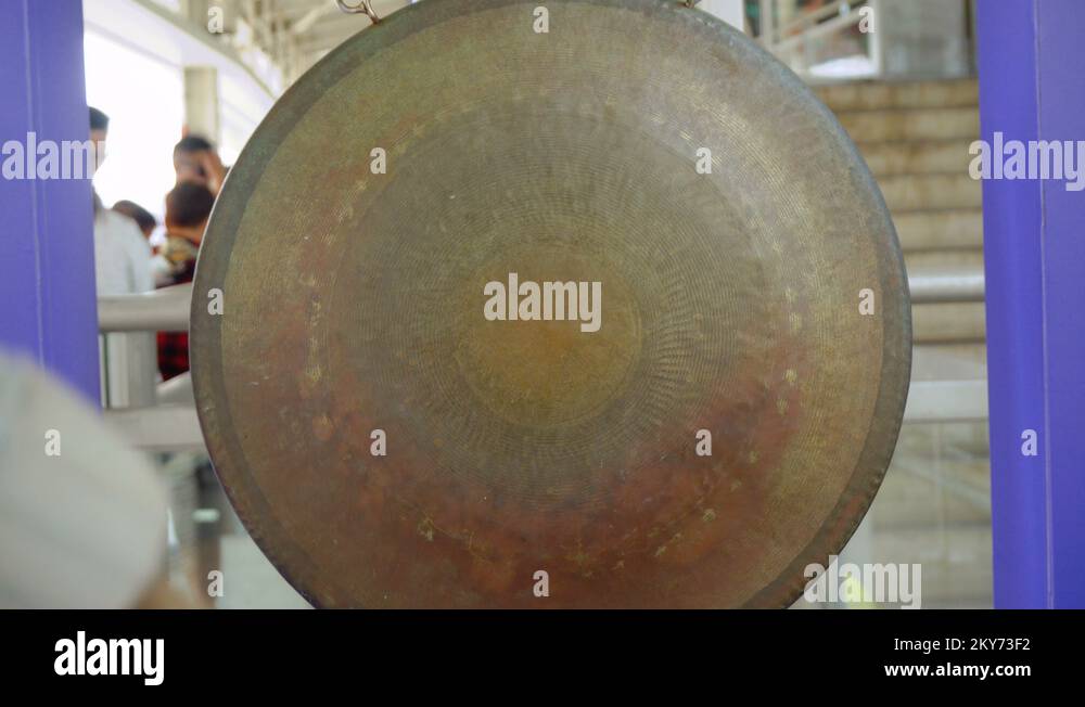 Loud sound hammer Stock Videos & Footage - HD and 4K Video Clips - Alamy