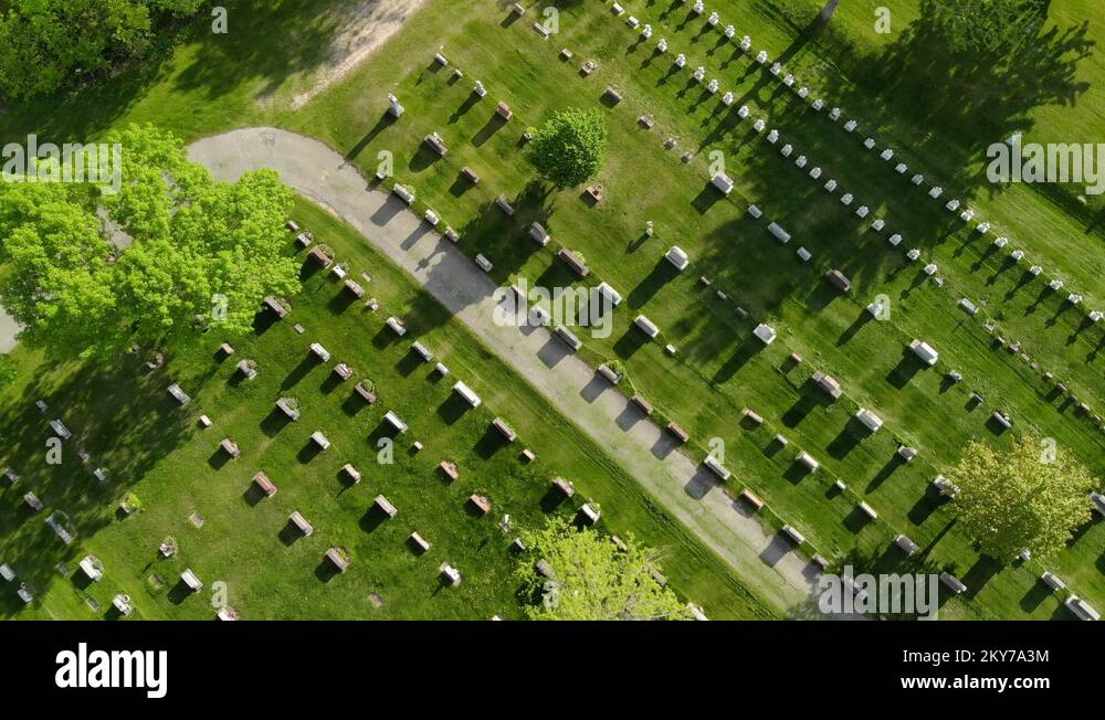Small town cemetery Stock Videos & Footage - HD and 4K Video Clips - Alamy