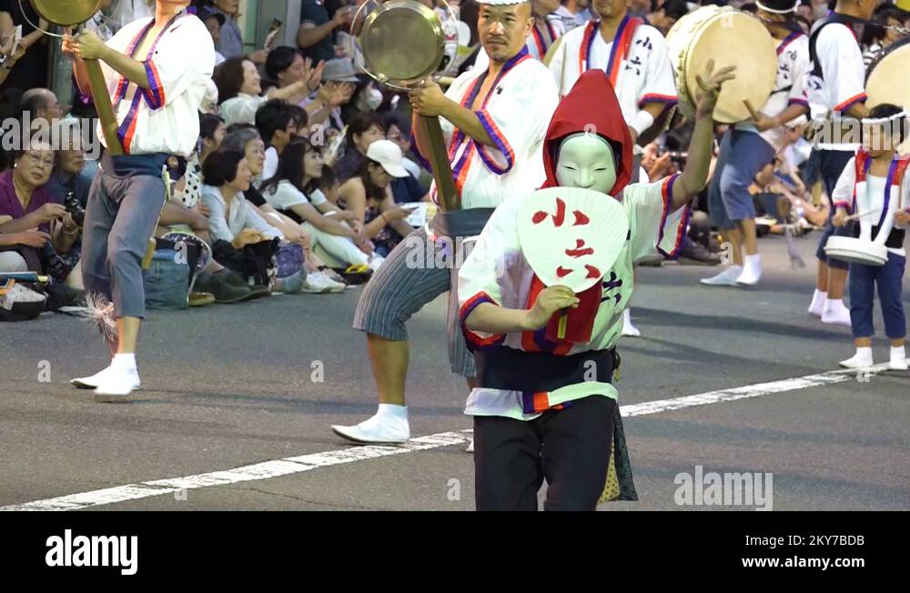 KOENJI, TOKYO, JAPAN - AUGUST 2017 : Scenery of AWA ODORI FESTIVAL in ...