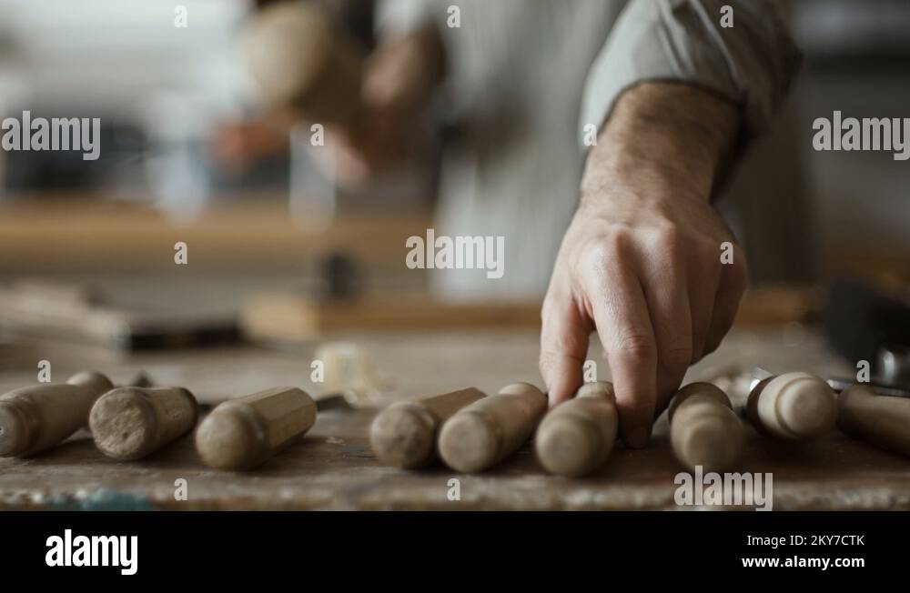 Wood mallet Stock Videos & Footage - HD and 4K Video Clips - Alamy