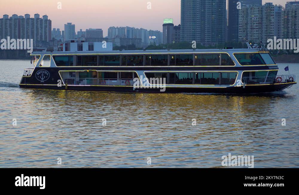 SEOUL, SOUTH KOREA - MAY 28, 2018: Cruise Ship Sailing along Han River ...
