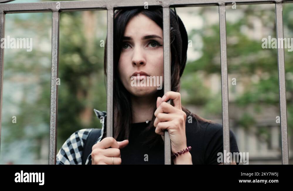 Desperate Girl Stock Videos And Footage Hd And 4k Video Clips Alamy