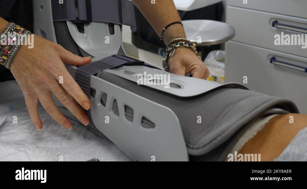 Broken leg ambulance Stock Videos & Footage - HD and 4K Video Clips - Alamy