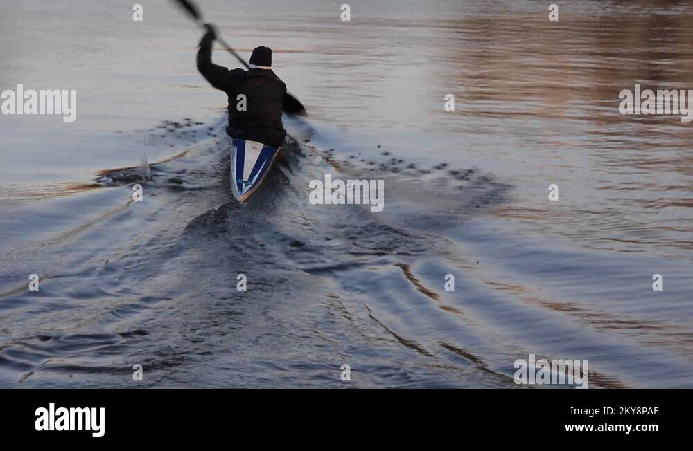 Kayak paddling Stock Videos & Footage - HD and 4K Video Clips - Alamy