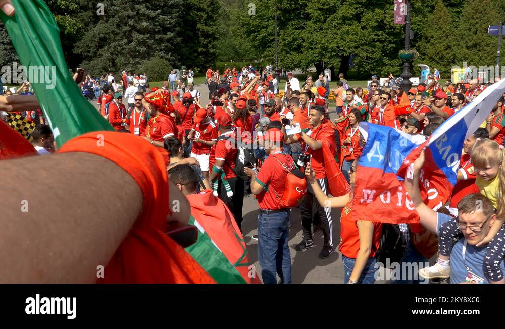Moroccan fans morocco flag Stock Videos & Footage - HD and 4K Video ...