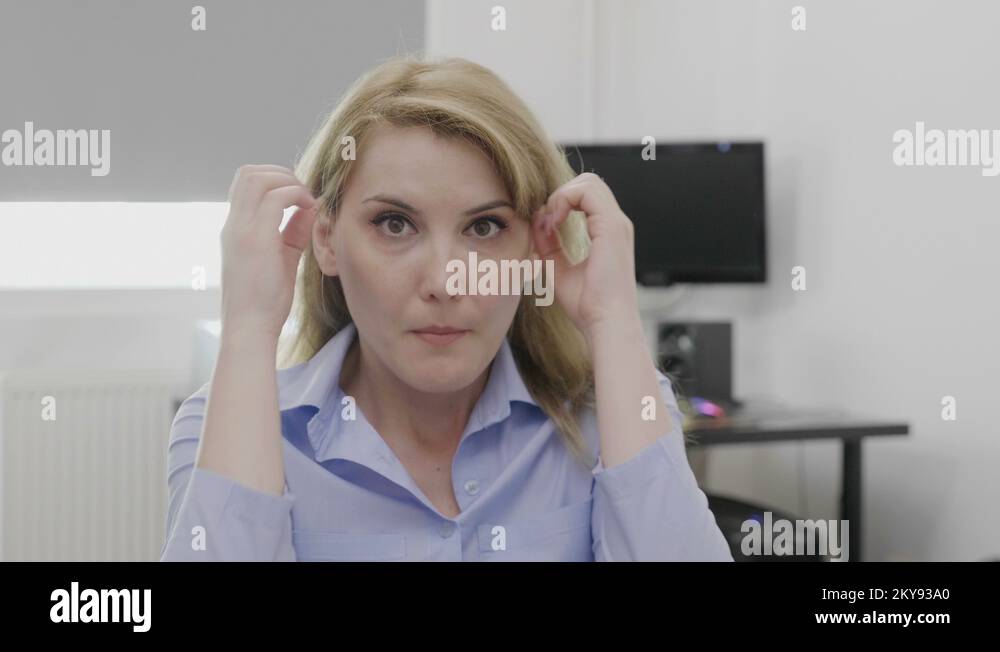 Shocked reaction Stock Videos & Footage - HD and 4K Video Clips - Alamy