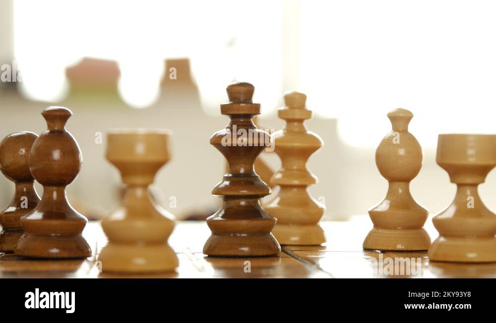 Chess queen action Stock Videos & Footage - HD and 4K Video Clips - Alamy