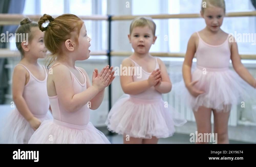 Arms akimbo hands Stock Videos & Footage - HD and 4K Video Clips - Alamy