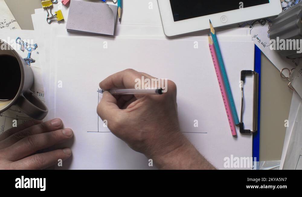 Down arrow graph Stock Videos & Footage - HD and 4K Video Clips - Alamy