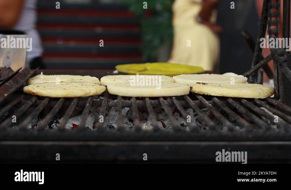 Arepas grill Stock Videos & Footage - HD and 4K Video Clips - Alamy