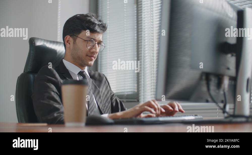 Iranian dancer Stock Videos & Footage - HD and 4K Video Clips - Alamy