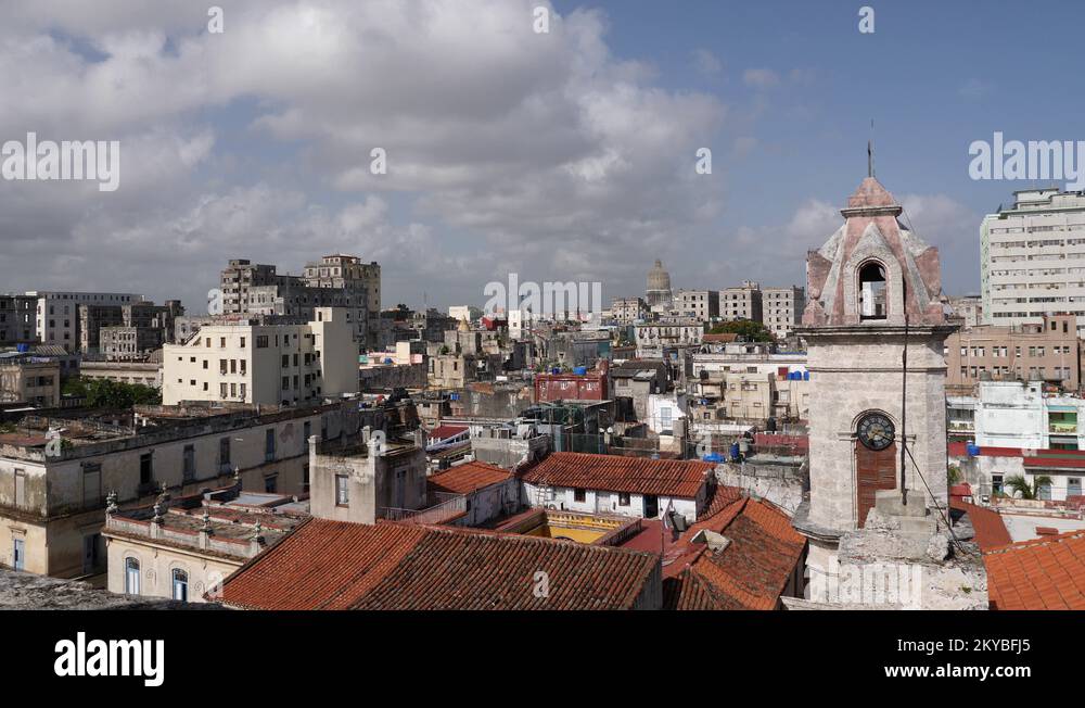 Catedral de La Habana Plaza Cathedral Square In The Old Havana Cuba ...