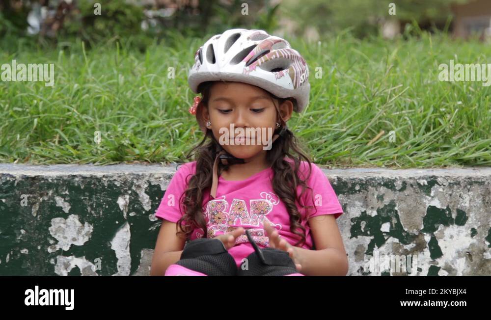 Little patty Stock Videos & Footage - HD and 4K Video Clips - Alamy