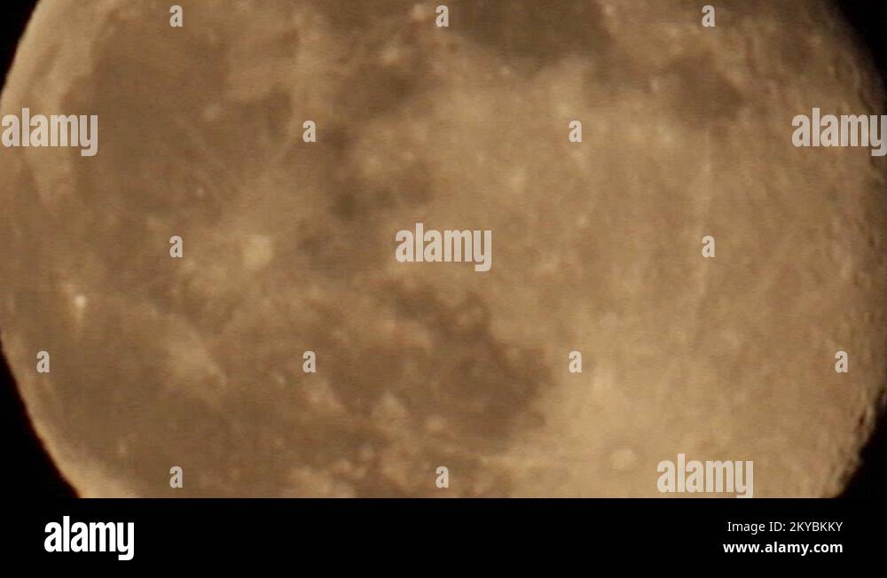 Moon zoom Stock Videos & Footage - HD and 4K Video Clips - Alamy