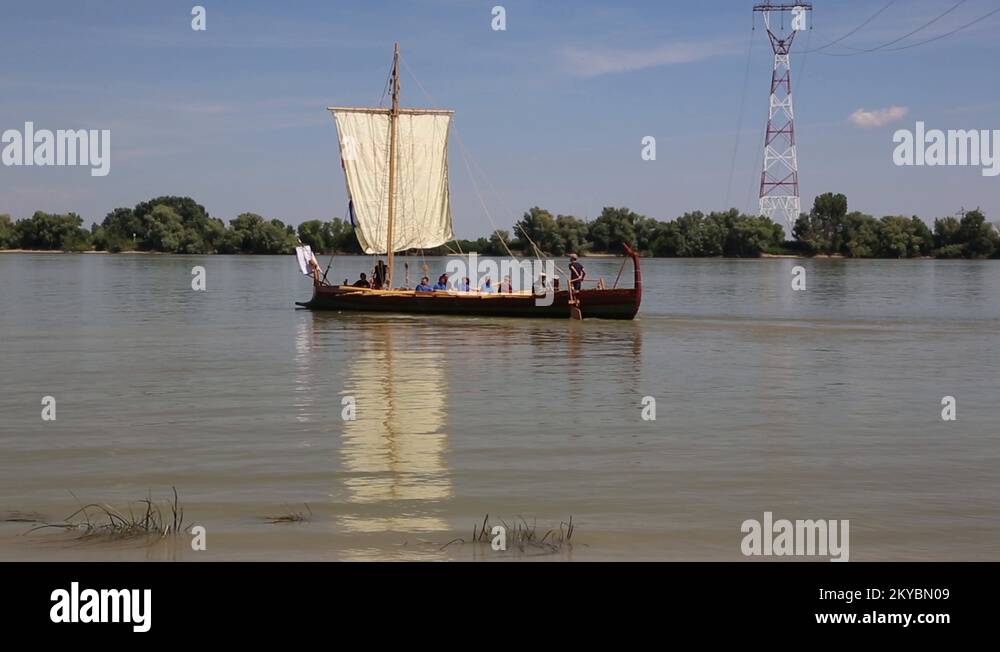 Roman warship ship Stock Videos & Footage - HD and 4K Video Clips - Alamy