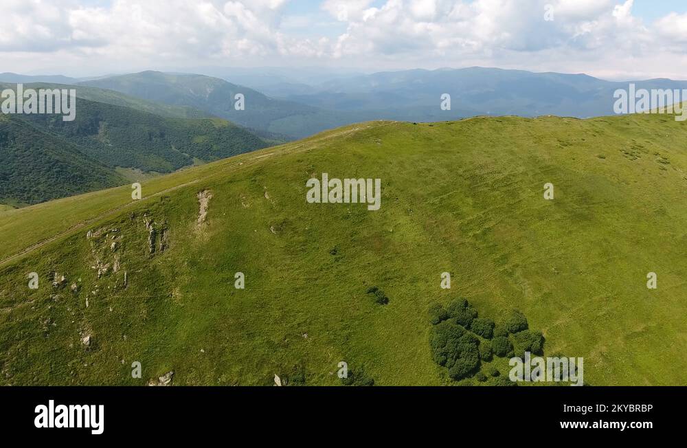 Sharp crest Stock Videos & Footage - HD and 4K Video Clips - Alamy