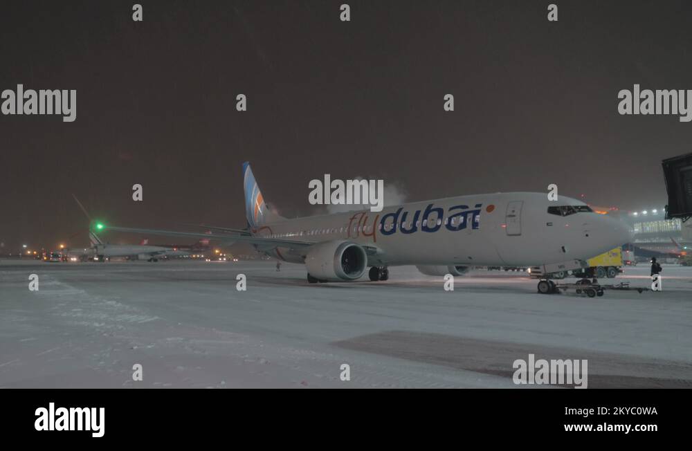 Boeing 737 max 8 jetliner Stock Videos & Footage - HD and 4K Video ...