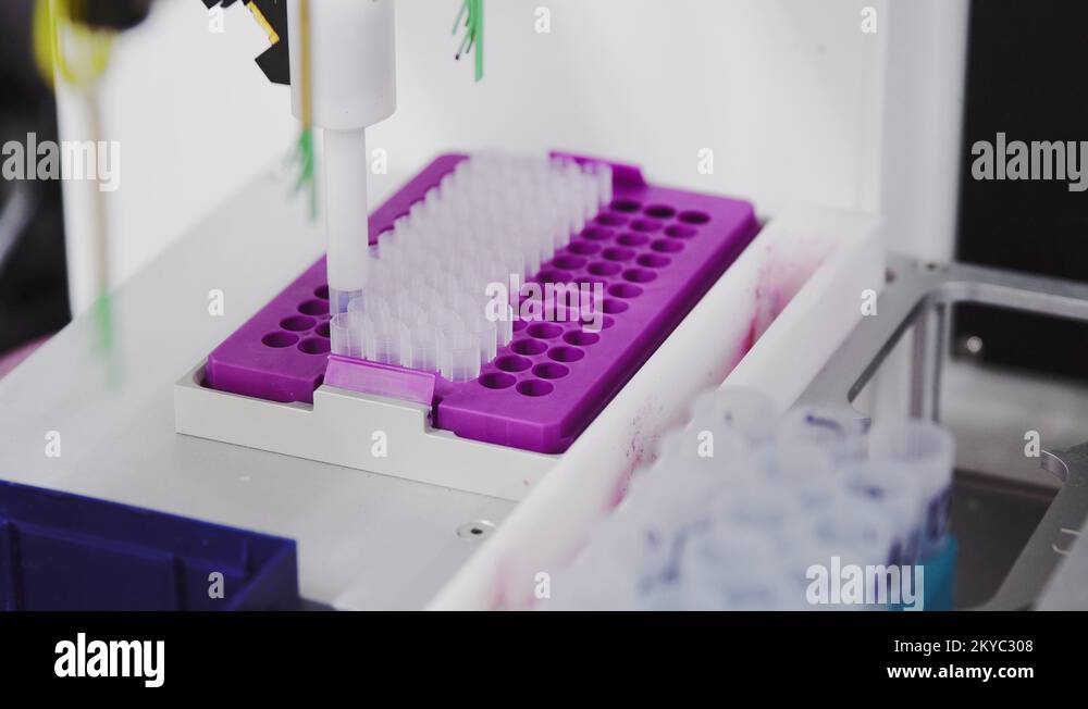 Medical analysis lab Stock Videos & Footage - HD and 4K Video Clips - Alamy