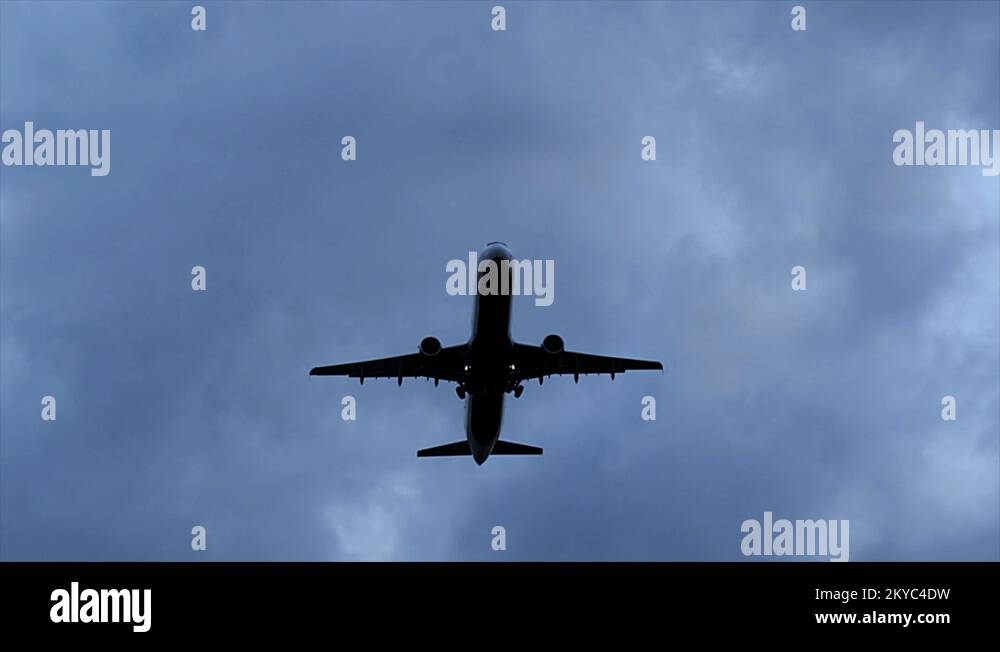 Underside of an airplane Stock Videos & Footage - HD and 4K Video Clips ...